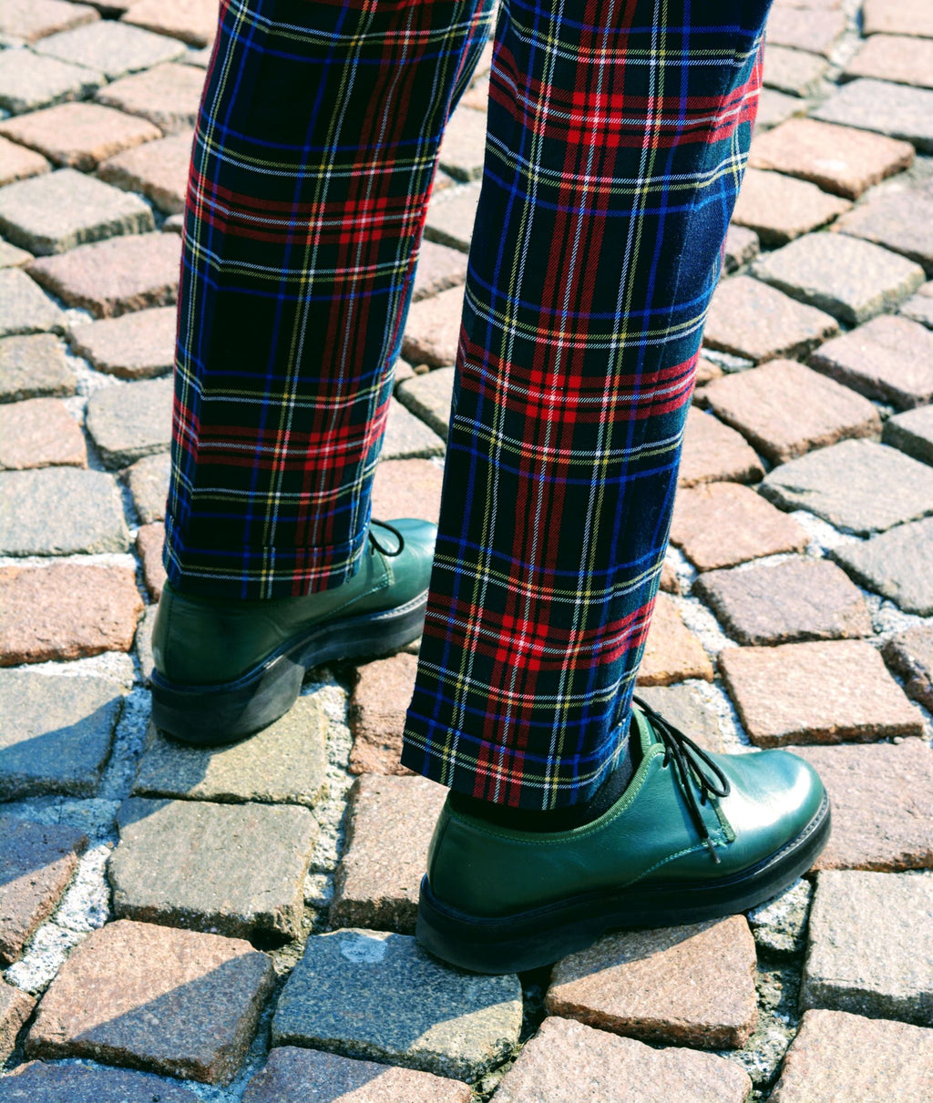 How to Wear Tartan Trews | Scotland Kilt Co